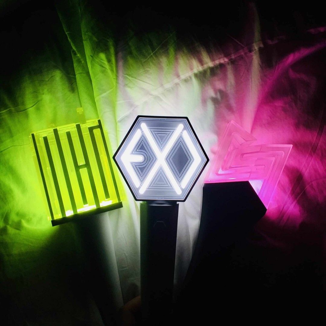 SuperM Official Lightstick/Fanlight, Hobbies & Toys, Memorabilia ...
