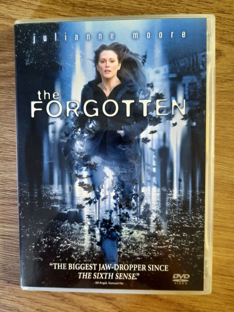 The Forgotten (2004) DVD, Hobbies & Toys, Music & Media, CDs & DVDs on Carousell
