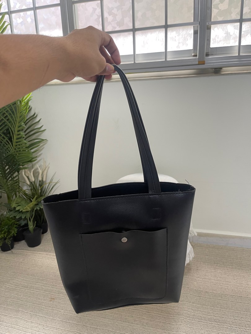 Tote Bag, Women's Fashion, Bags & Wallets, Tote Bags on Carousell
