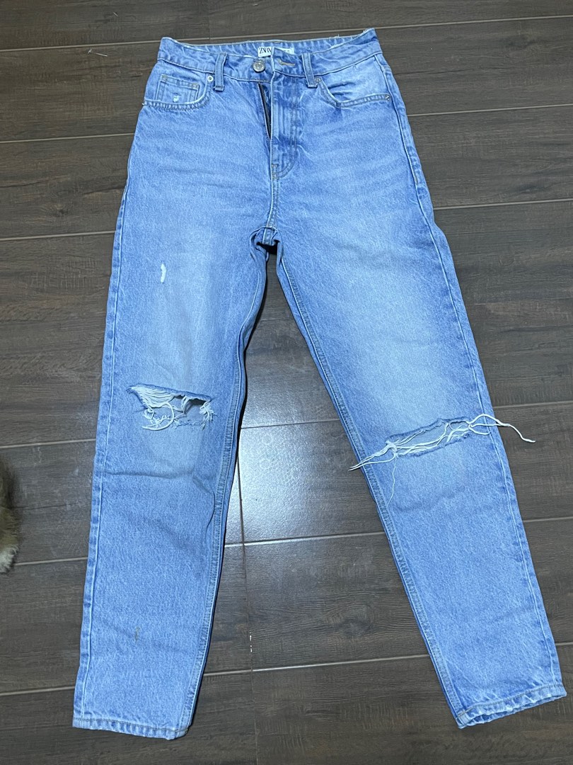 Zara Ripped Jeans on Carousell