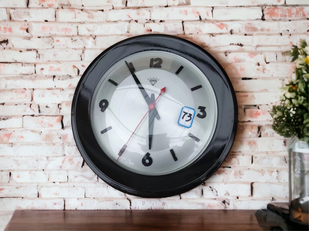 26 cm Classic Shanghai Diamond Clock, Furniture & Home Living, Home ...