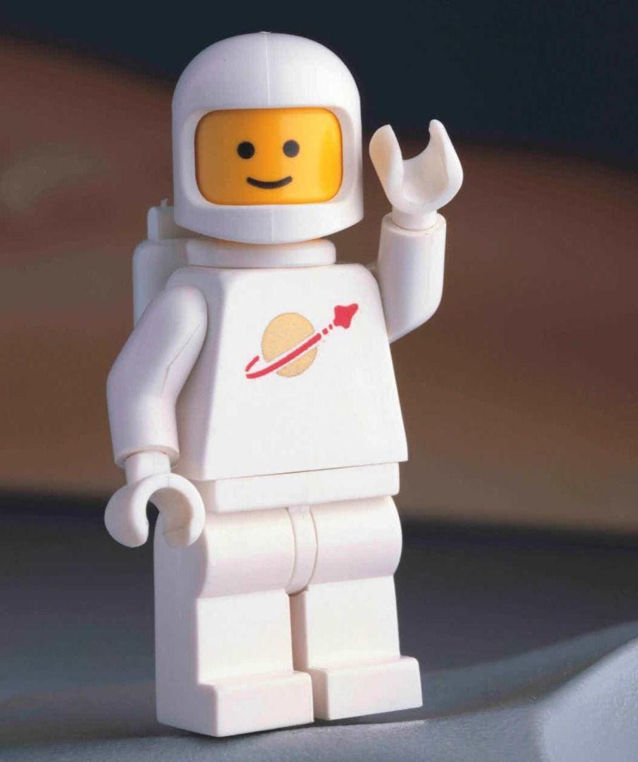 全新 Lego White Spaceman Minifigures 白色太空人 共1件, 興趣及遊戲, 玩具 & 遊戲類 - Carousell