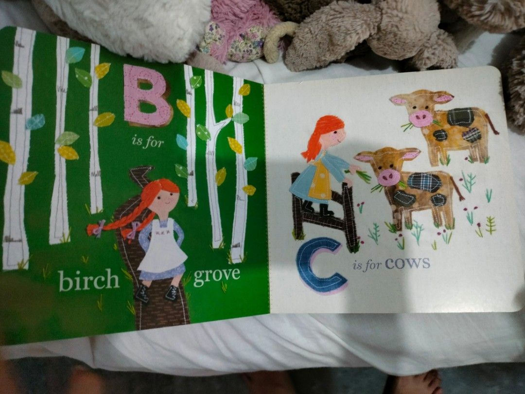 Anne's alphabet boardbook, Hobbies & Toys, Books & Magazines, Children ...