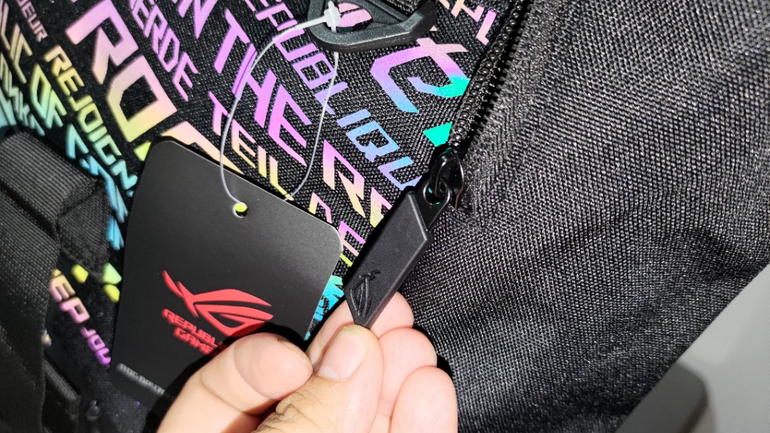 Asus ROG BP4701 Gaming backpack Reflectorized, Men's Fashion, Bags ...