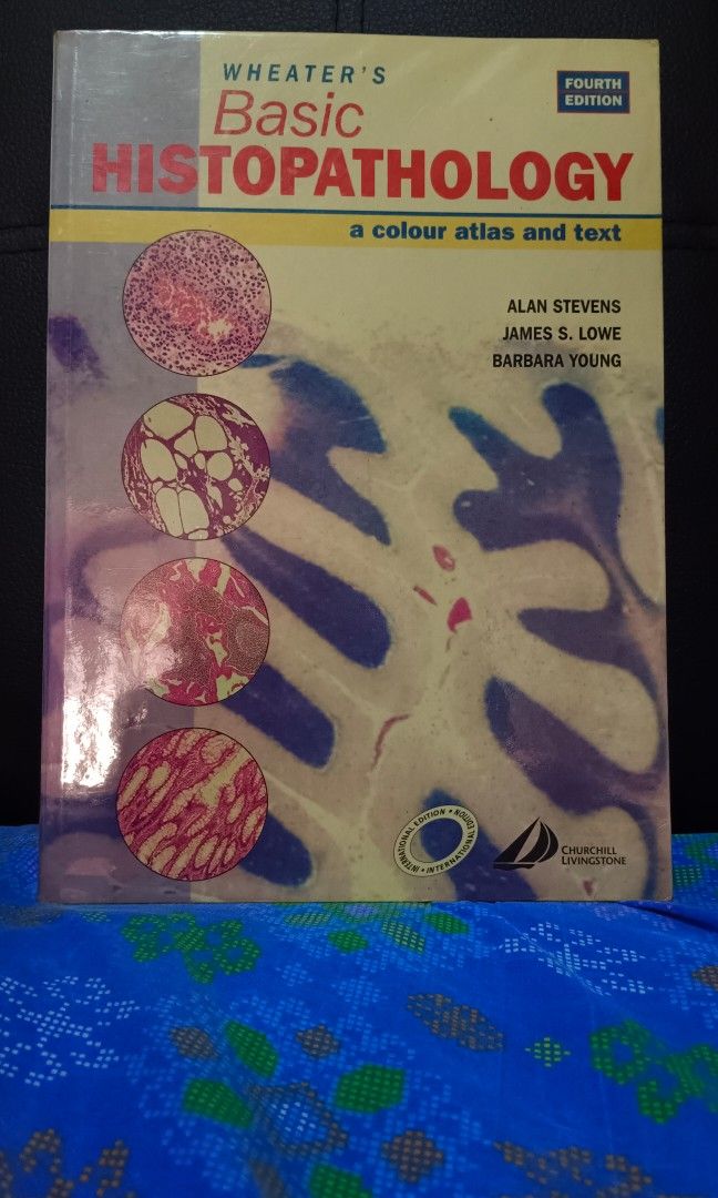 Basic Histopathology: A Colour Atlas and Text (4th edition) on Carousell