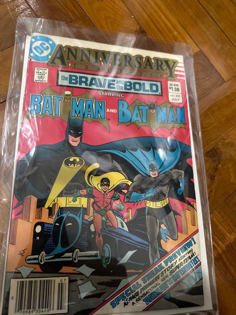 Batman Anniversary Issue 200 Bat Man, Hobbies & Toys, Books & Magazines ...