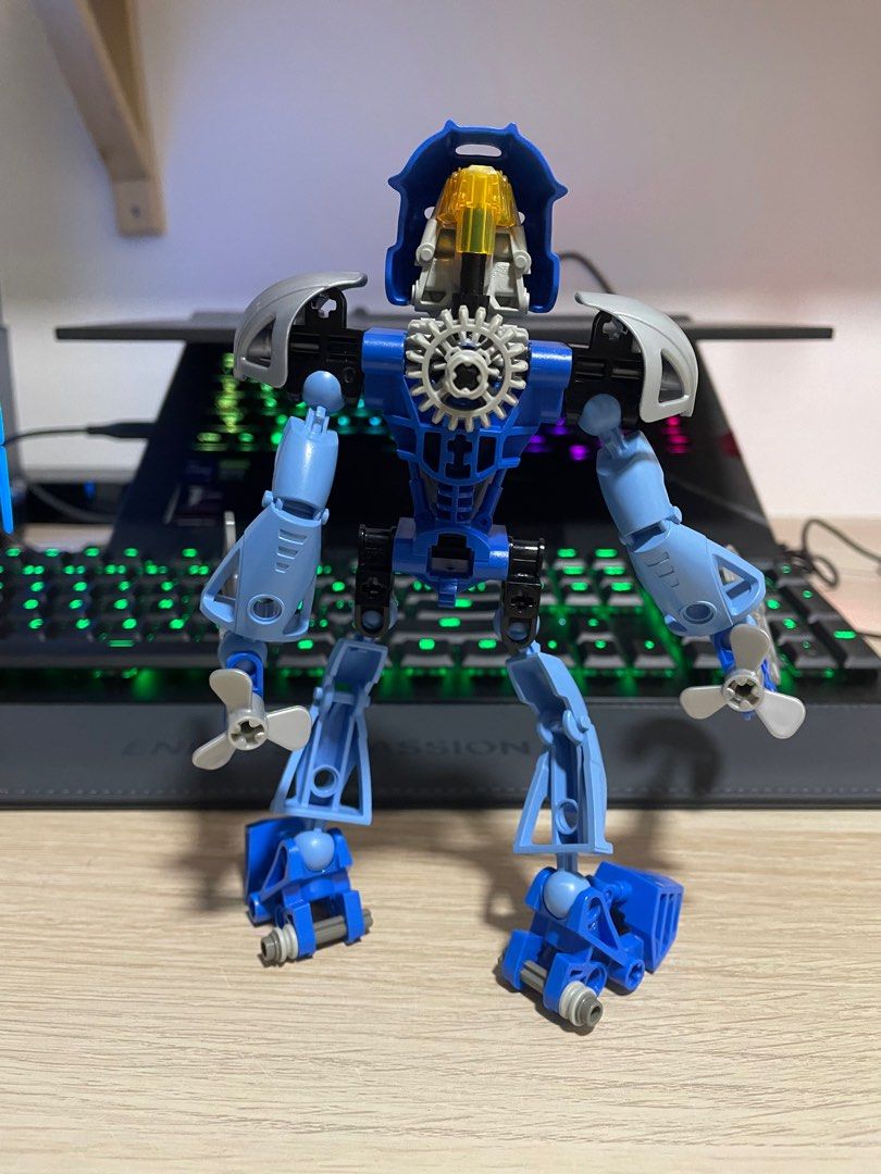 Lego 8570 Bionicle Toa Nuva Gali, Hobbies & Toys, Toys & Games on Carousell