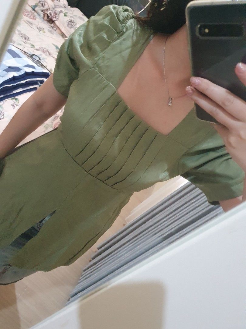 bkk puffy top all size, Fesyen Wanita, Pakaian Wanita, Atasan di Carousell