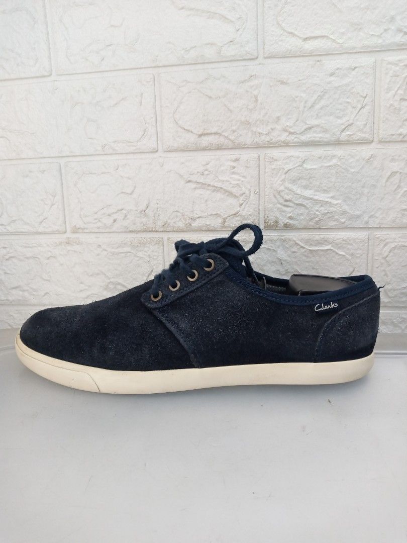 Clarks Sneakers, Men's Fashion, Footwear, Sneakers on Carousell