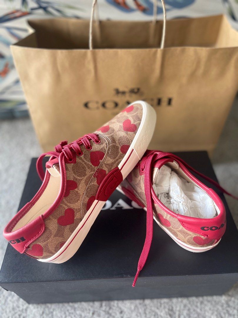Coach Shoe, Women's Fashion, Footwear, Shoe inserts on Carousell