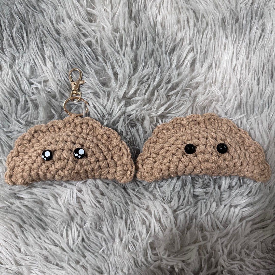 Crochet Dumpling Keychain amigurumi, Hobbies & Toys, Stationery & Craft ...