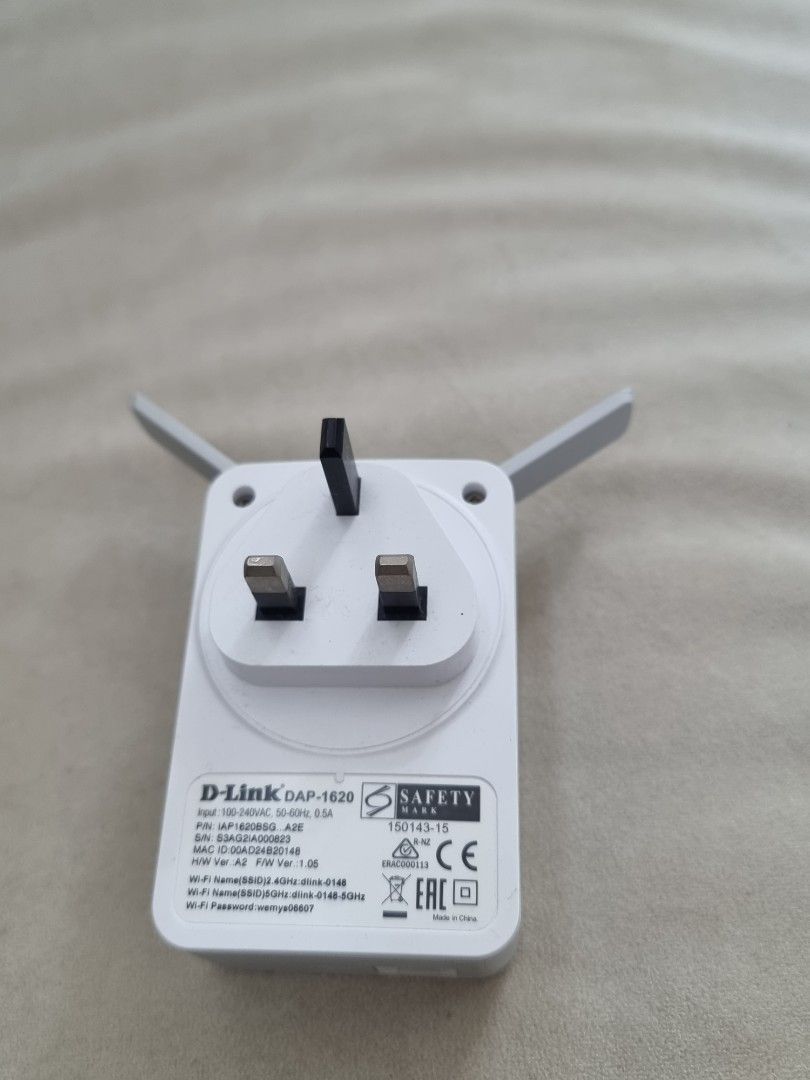 D link wifi adapter, Mobile Phones & Gadgets, Other Gadgets on Carousell