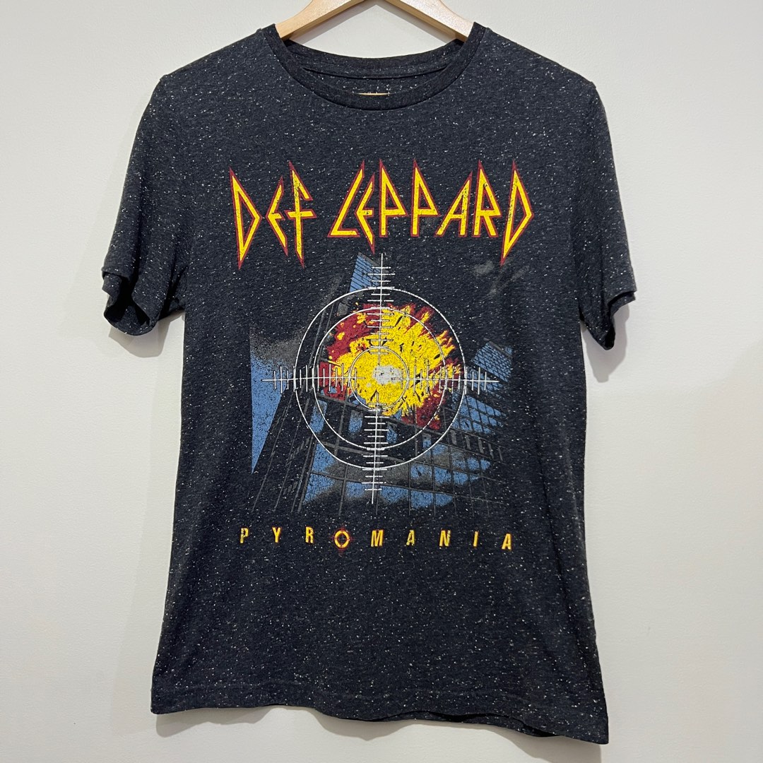 Def Leppard Band Shirt, Men's Fashion, Tops & Sets, Tshirts & Polo ...
