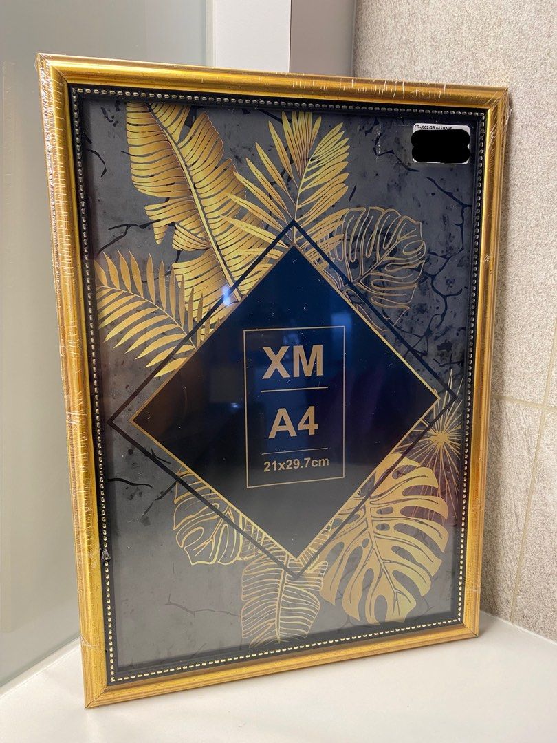 Dulang Hantaran: Victorian Gold Money Frame For Duit Hantaran, Hobbies ...