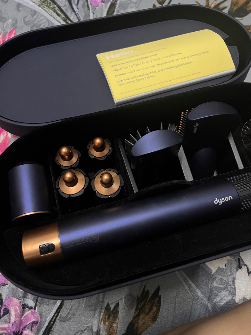 Dyson Airwrap (100 Original), Beauty & Personal Care, Hair on Carousell