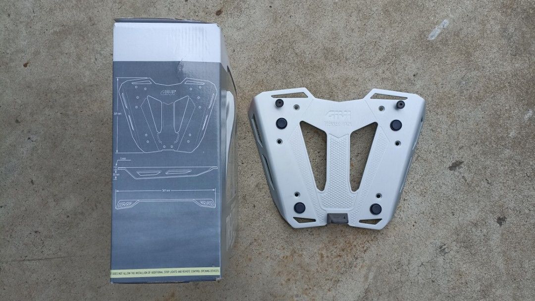 Givi Monokey Trekker rack base plate, Motorcycles, Motorcycle ...