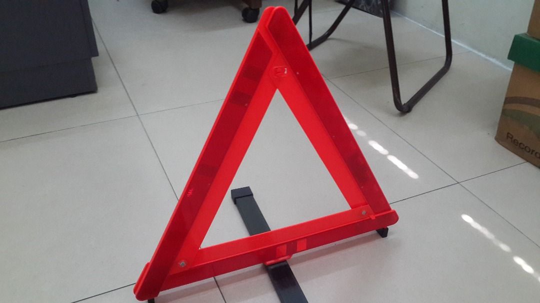 HAZZARD WARING SIGN MADE IN JAPAN, Everything Else, Others on Carousell