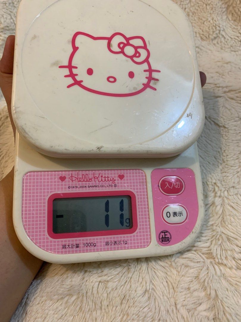 Hello Kitty digital weight scale, Health & Nutrition, Health Monitors ...