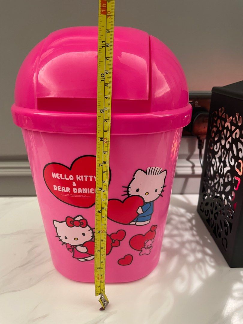 Hello Kitty Rubbish Bin / Storage, 傢俬＆家居, 其他, 收納箱及袋 - Carousell