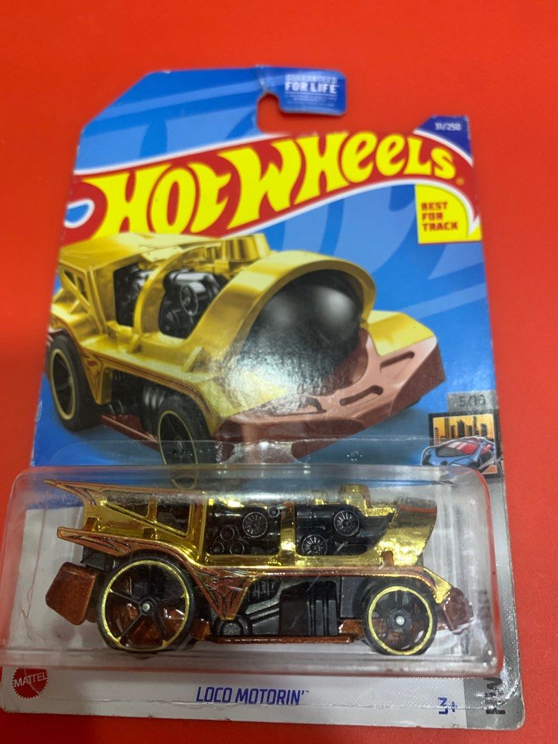 Hot Wheels - Loco Motorin, Shelby Cobra, 2005 Ford Mustang, 68 Copo ...