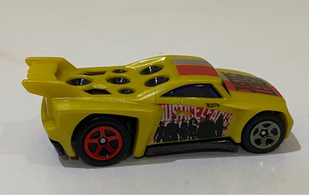 Hot wheels Bassline, Hobbies & Toys, Toys & Games on Carousell
