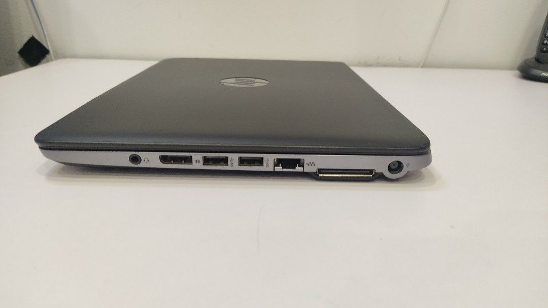 Hp elitebook 12 iches Ultra Slim i7-5th gen -8gb ram-320gb SSD Adobe ...
