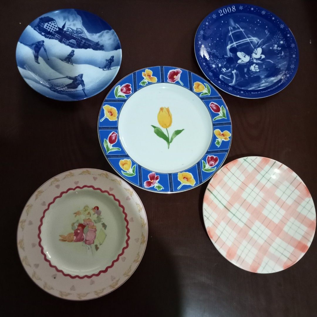 JAPAN DISPLAY PLATES on Carousell