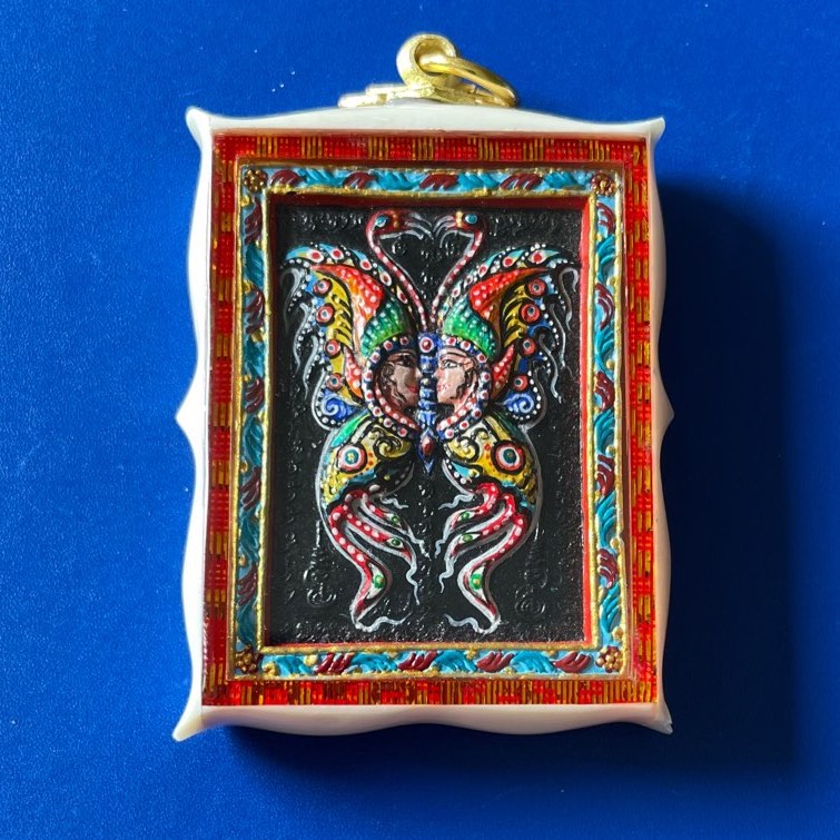 Kruba Krissana Butterfly Amulet, Hobbies & Toys, Memorabilia ...
