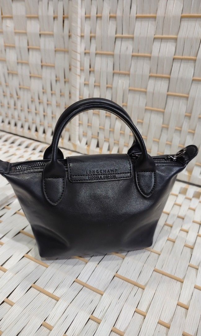 LC Cuir, Women's Fashion, Bags & Wallets, Shoulder Bags on Carousell