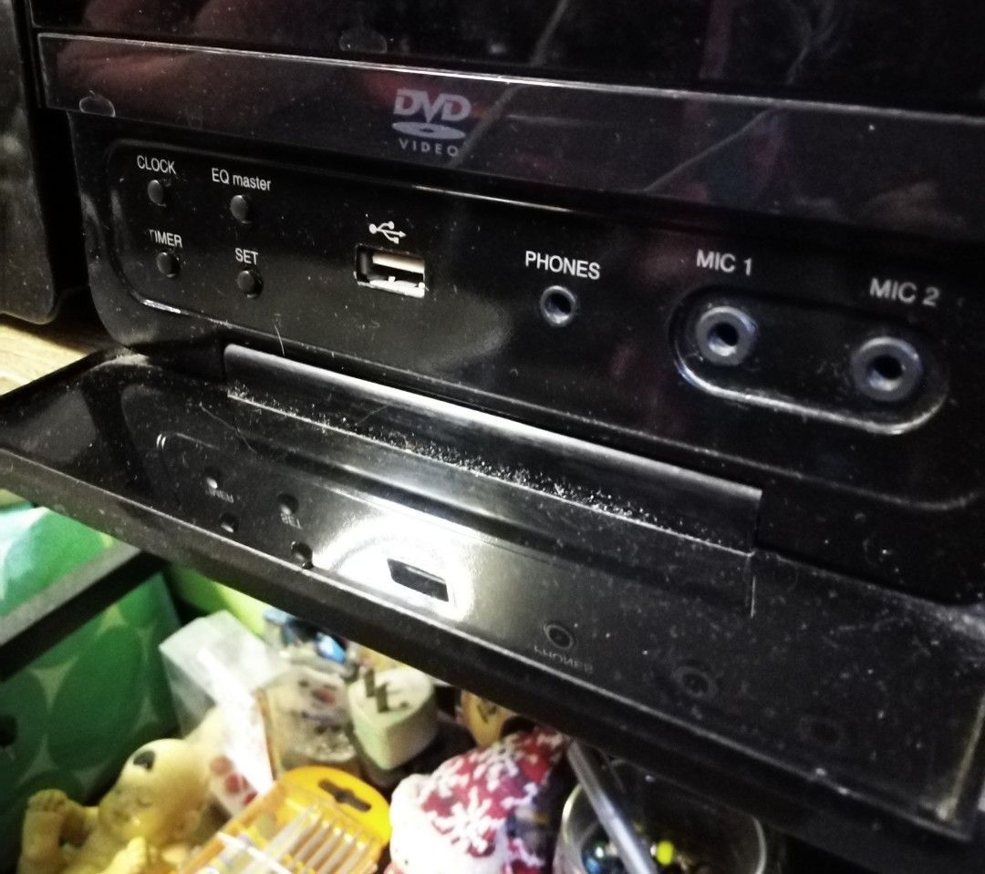 LG component with usb and dvd slot on Carousell