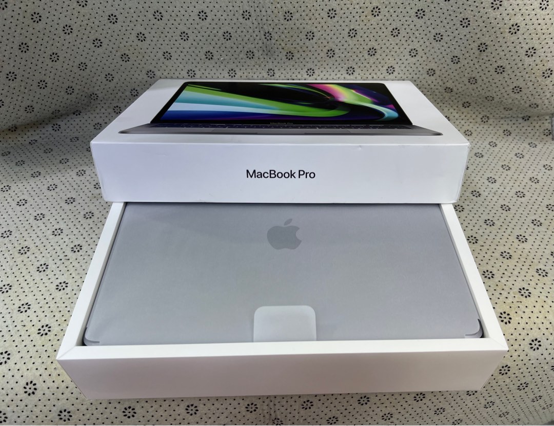 M2 16Gb Ram 256Gb SSD MacBook Pro on Carousell