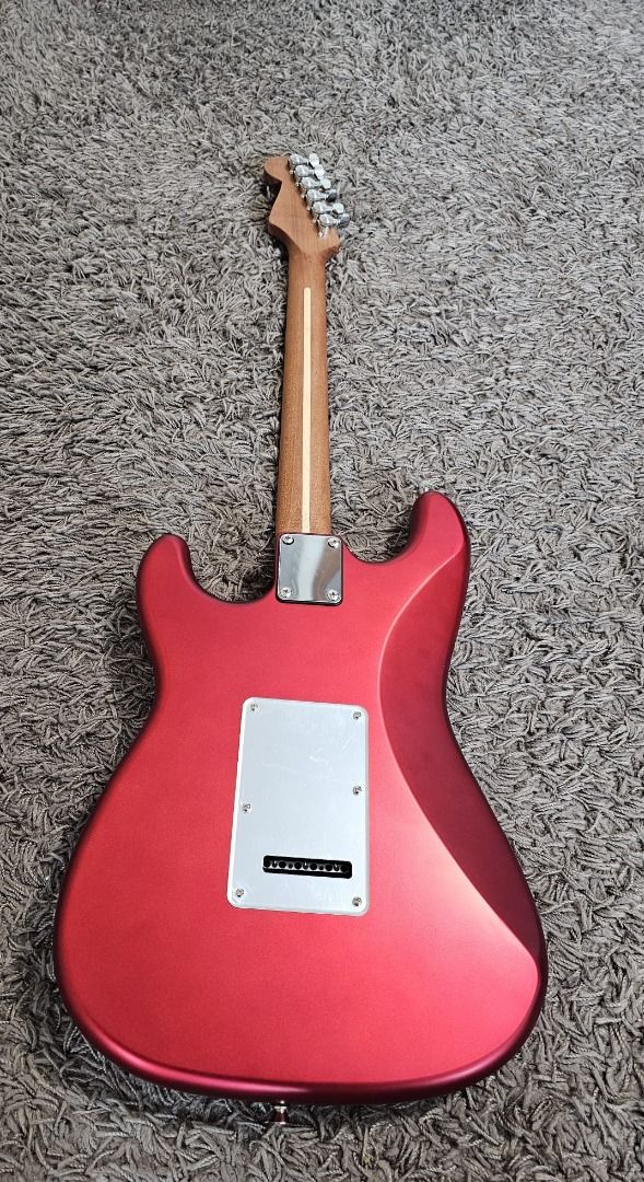 Custom Metal Red Stratocaster Electric Guitar with Shiny Pickguard ...