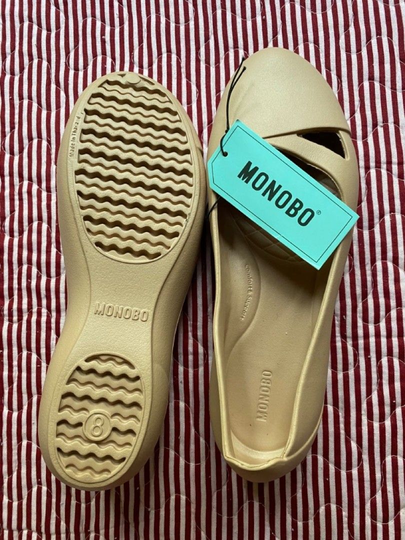 Monobo, Women's Fashion, Footwear, Sandals on Carousell