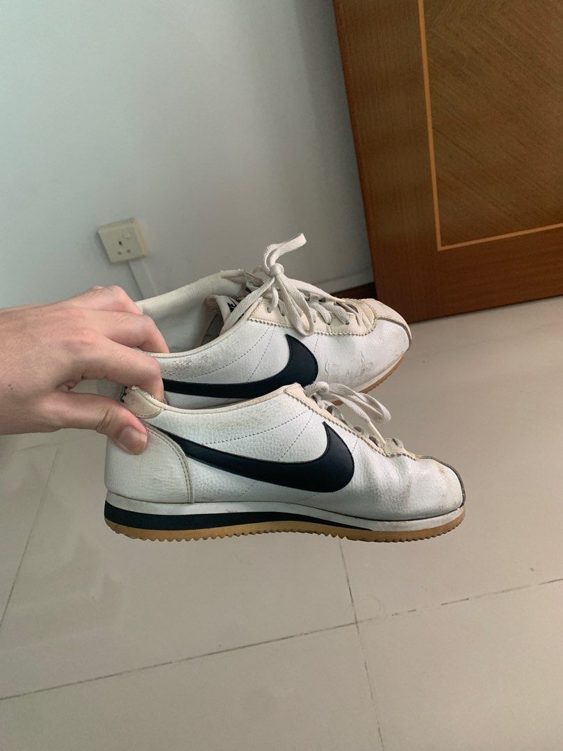 Nike shoe, Men's Fashion, Footwear, Sneakers on Carousell