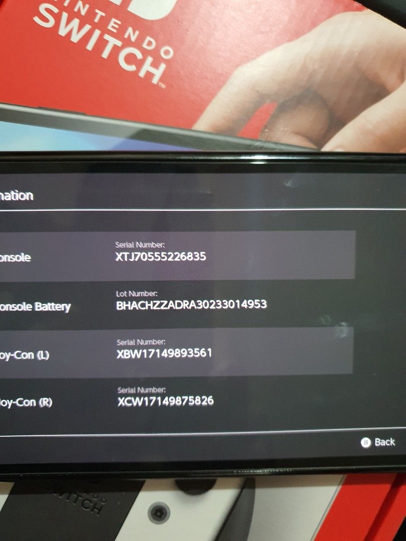 Nintendo switch OLED with receipt under warranty MAKINIS!, Video Gaming ...