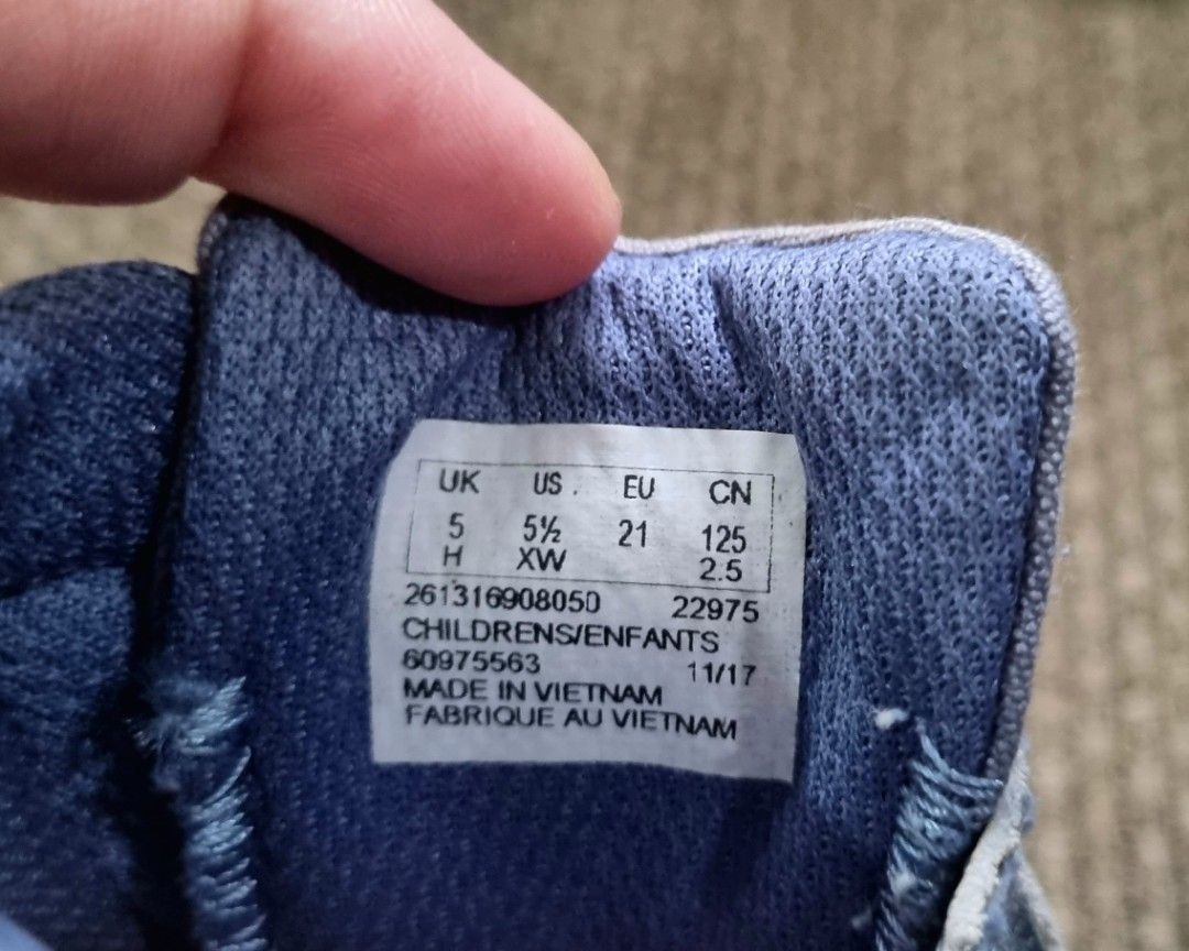 ORIGINAL CLARKS HIGH CUT SHOES FOR KIDS BOY/GIRL, Babies & Kids, Babies ...