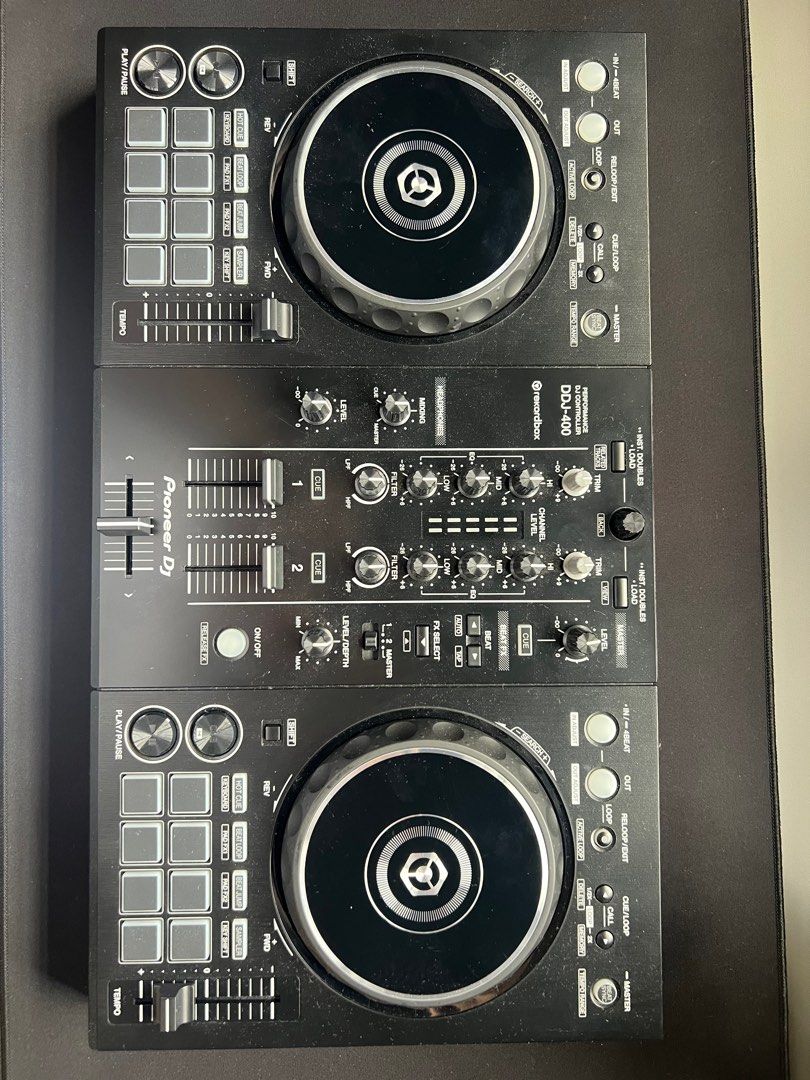 Pioneer DDJ 400 DJ Controller on Carousell