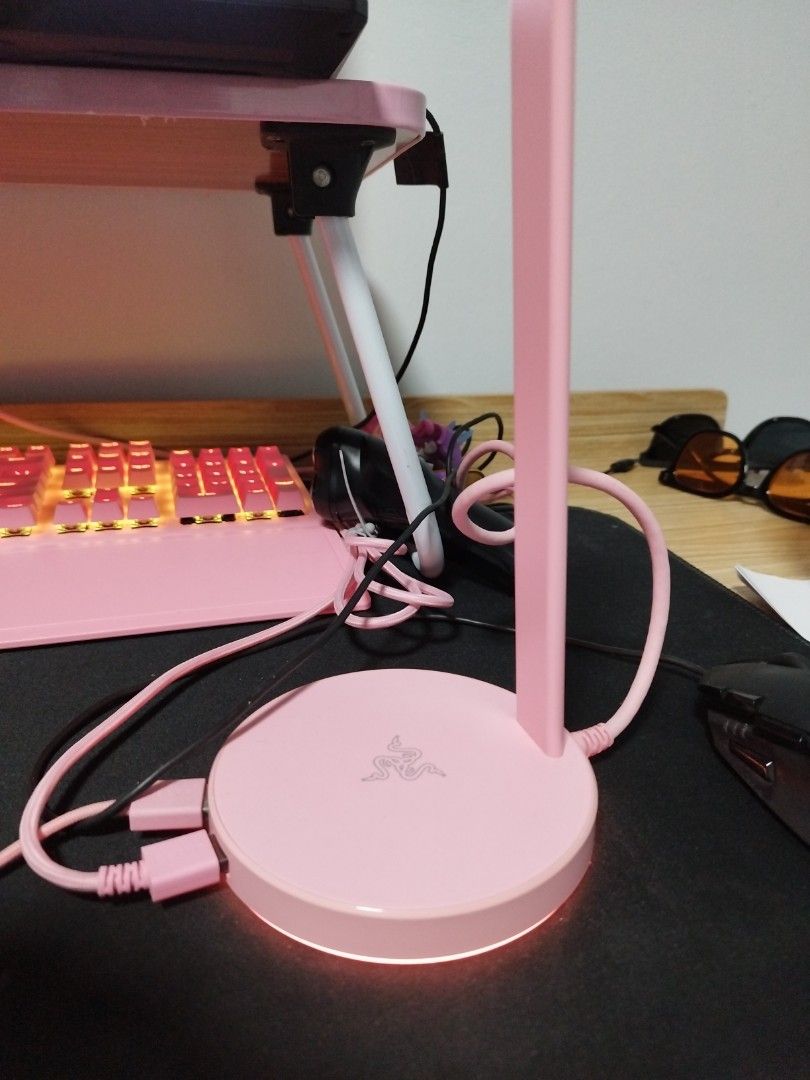 razer pink headset stand, TV & Home Appliances, Kitchen Appliances ...