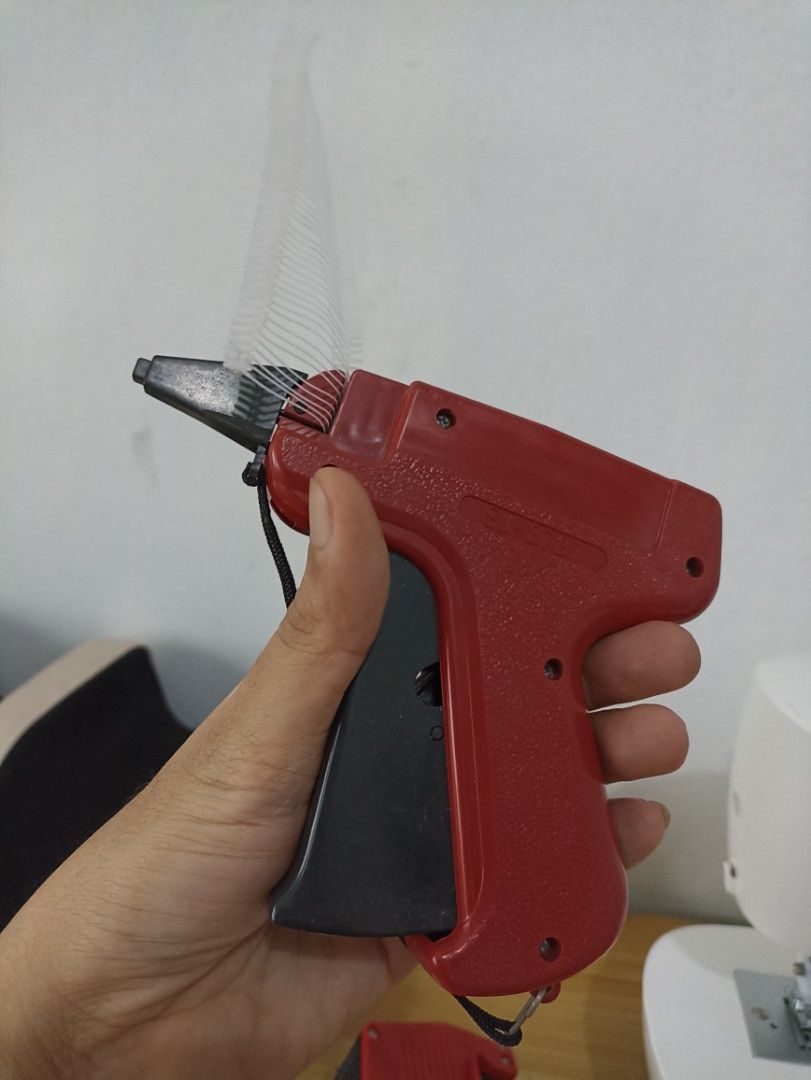 Repacking tools for clothing business on Carousell