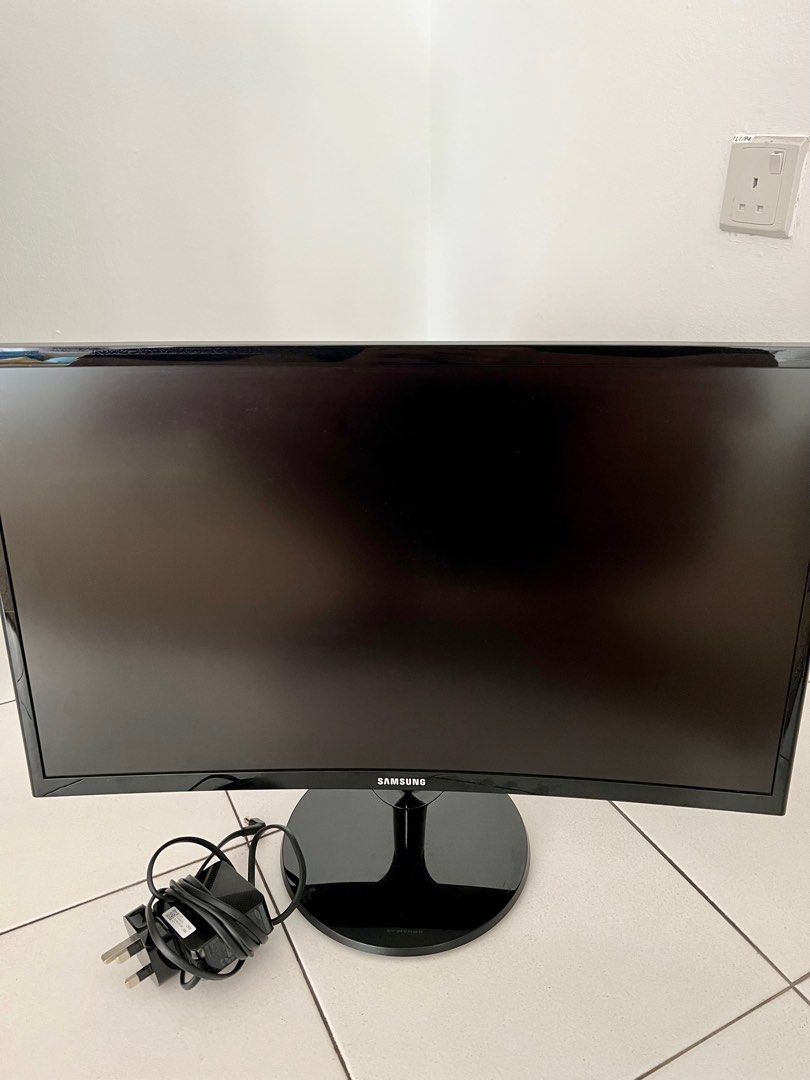 Samsung CF390 24 inch curved monitor, Computers & Tech, Parts ...