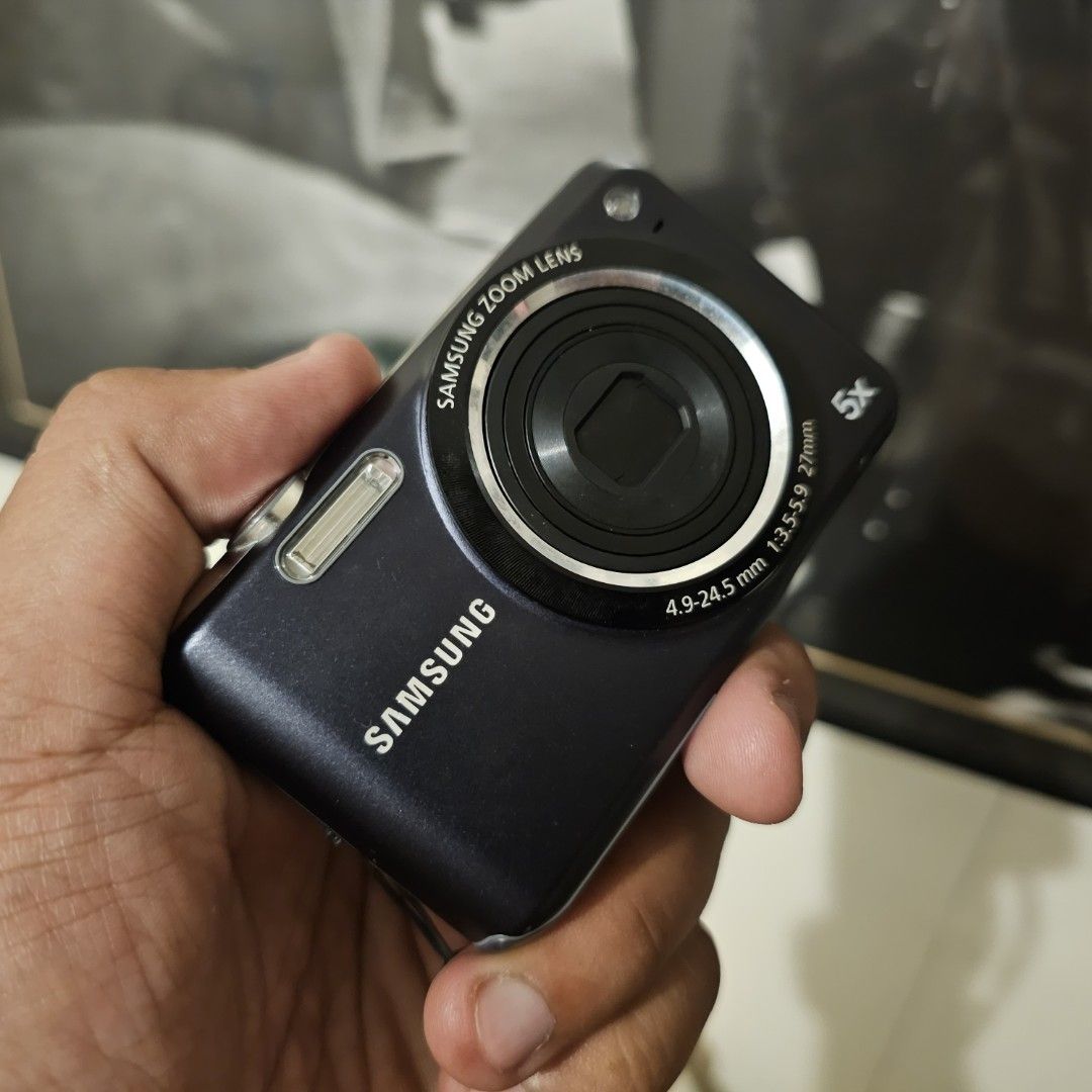 Samsung ES-70 12.2 Megapixels, Photography, Cameras on Carousell