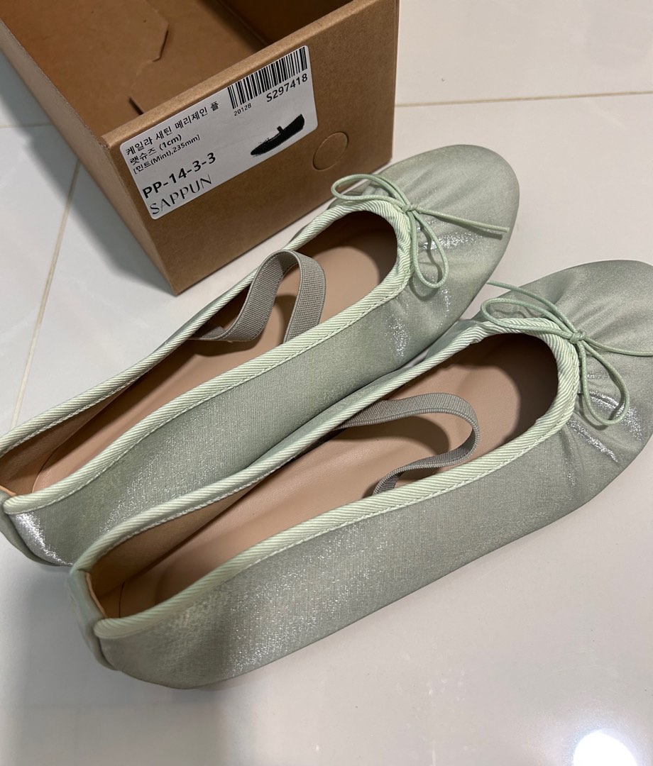 Sappun satin maryjane flats, Women's Fashion, Footwear, Flats on Carousell