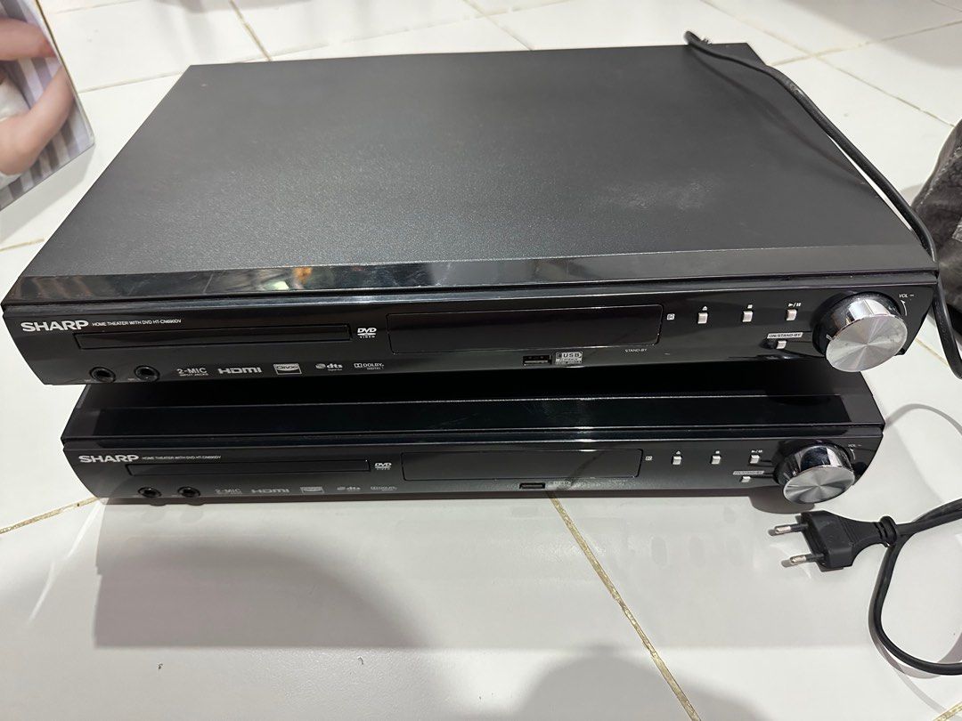 sharp dvd player, Hobbies & Toys, Music & Media, CDs & DVDs on Carousell