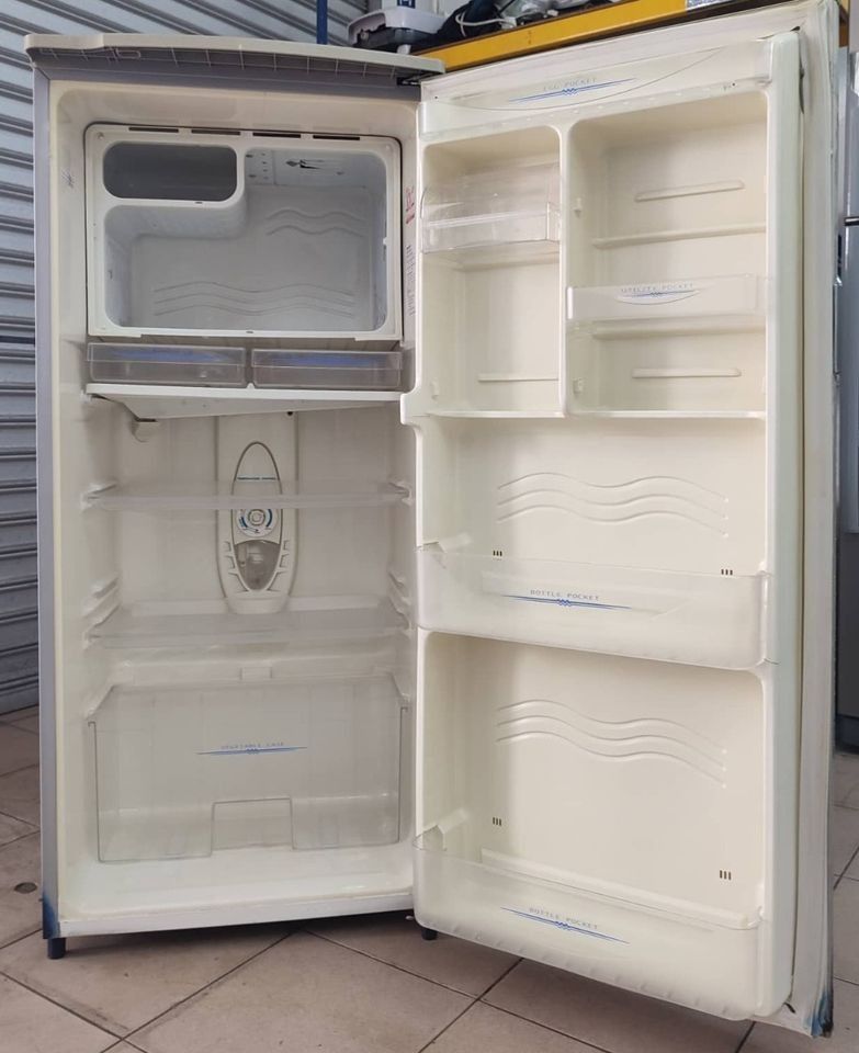 SHARP SINGLE-DOOR FRIDGE RM399, TV & Home Appliances, Kitchen ...