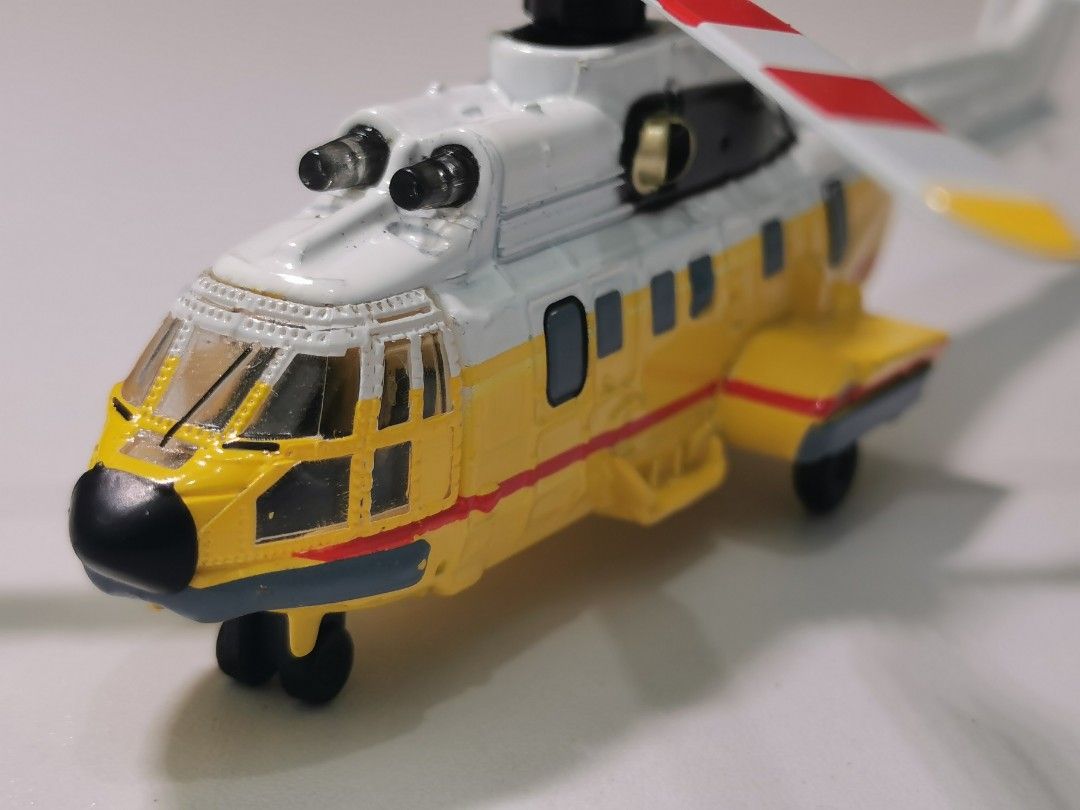 Shell Tiny Helicopter, 興趣及遊戲, 玩具 & 遊戲類 - Carousell