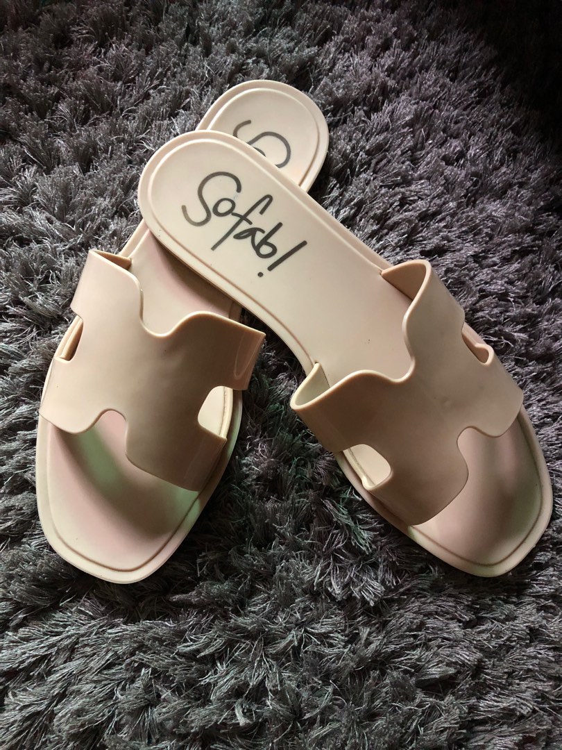 SO FAB SANDAL on Carousell