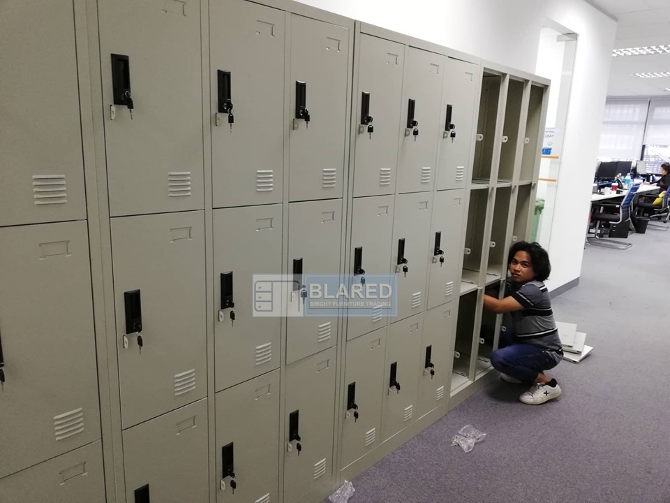 Steel cabinet office locker | office furniture TABLE and CHAIR ...