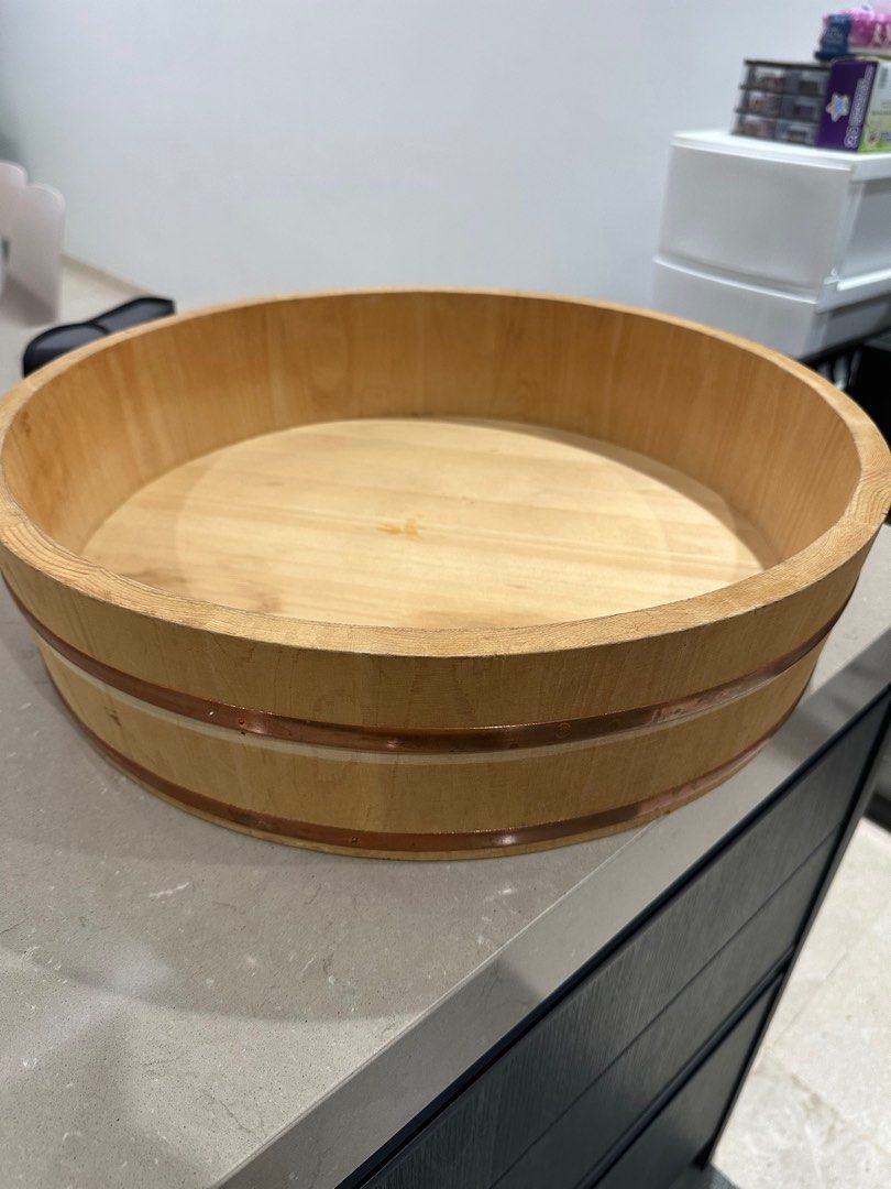 Sushi rice mixing tub (Hangiri), Furniture & Home Living, Kitchenware ...