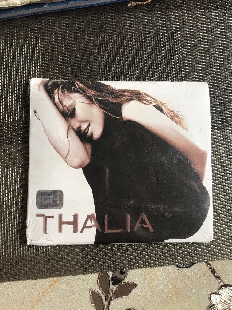 Thalia cd Amor Ala Mexicana special Edition on Carousell