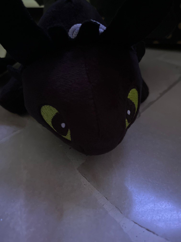 How to Train Your Dragon Toothless Plush / Soft Toy SMALL, Hobbies ...